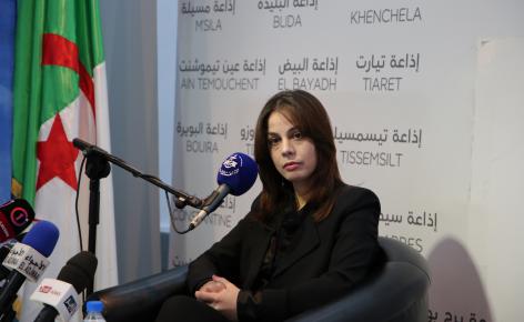Houda Imane Feraoun au Forum de la radio: les tests techniques d ...