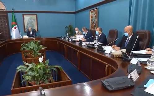 Le Président Tebboune préside une réunion périodique du Haut Conseil de ...