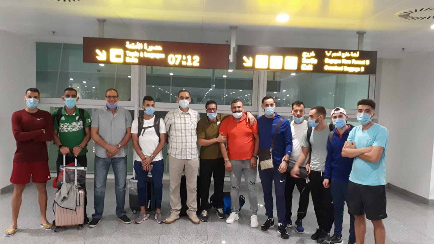 Les athlètes algériens bloqués au Kenya de retour au pays | Radio ...