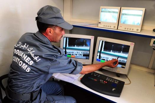 Le nouveau code des douanes adopté par le gouvernement | Radio Algérienne