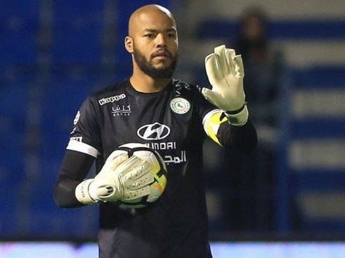 Rais M’bolhi : "Je suis bien à Al Ittifaq | Radio Algérienne