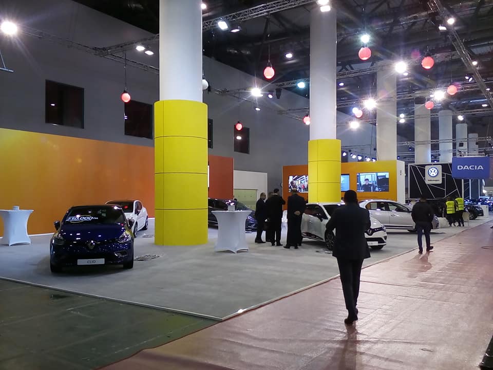 AutoWest-2018 : Affluence nombreuse au premier jour du salon | Radio ...